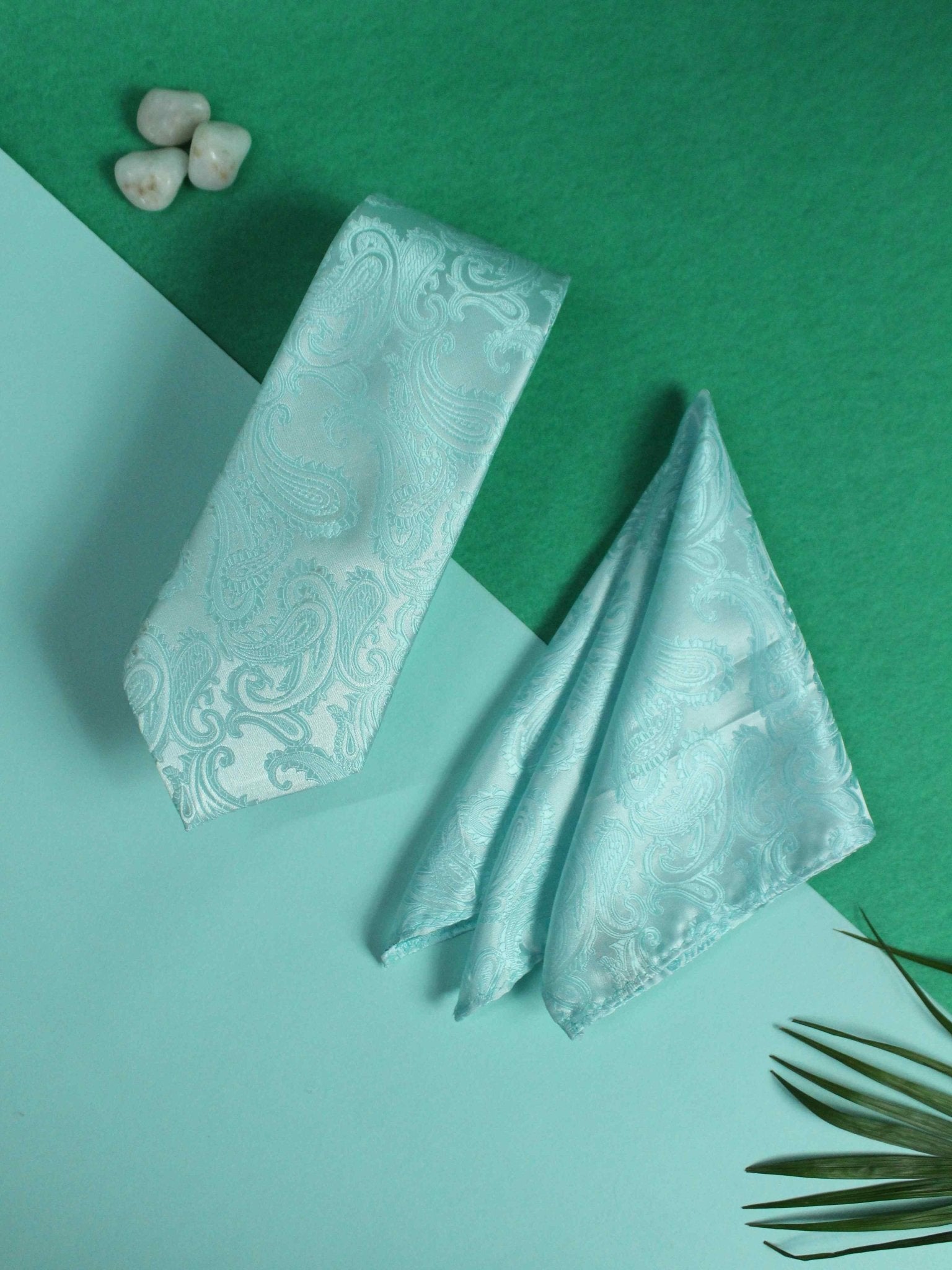 Turquoise Paisley Necktie & Pocket Square Giftset